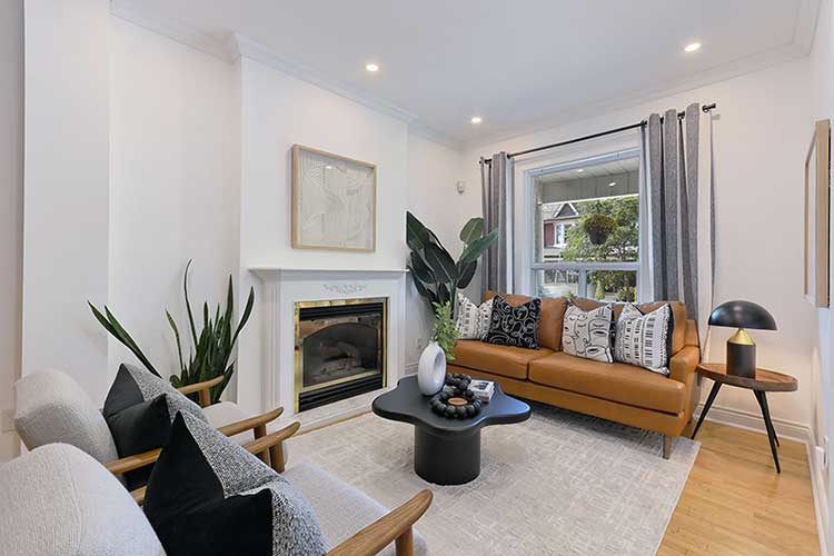 25 Mapleview Avenue, Toronto - Matterport 3D Tour and Real Estate ...